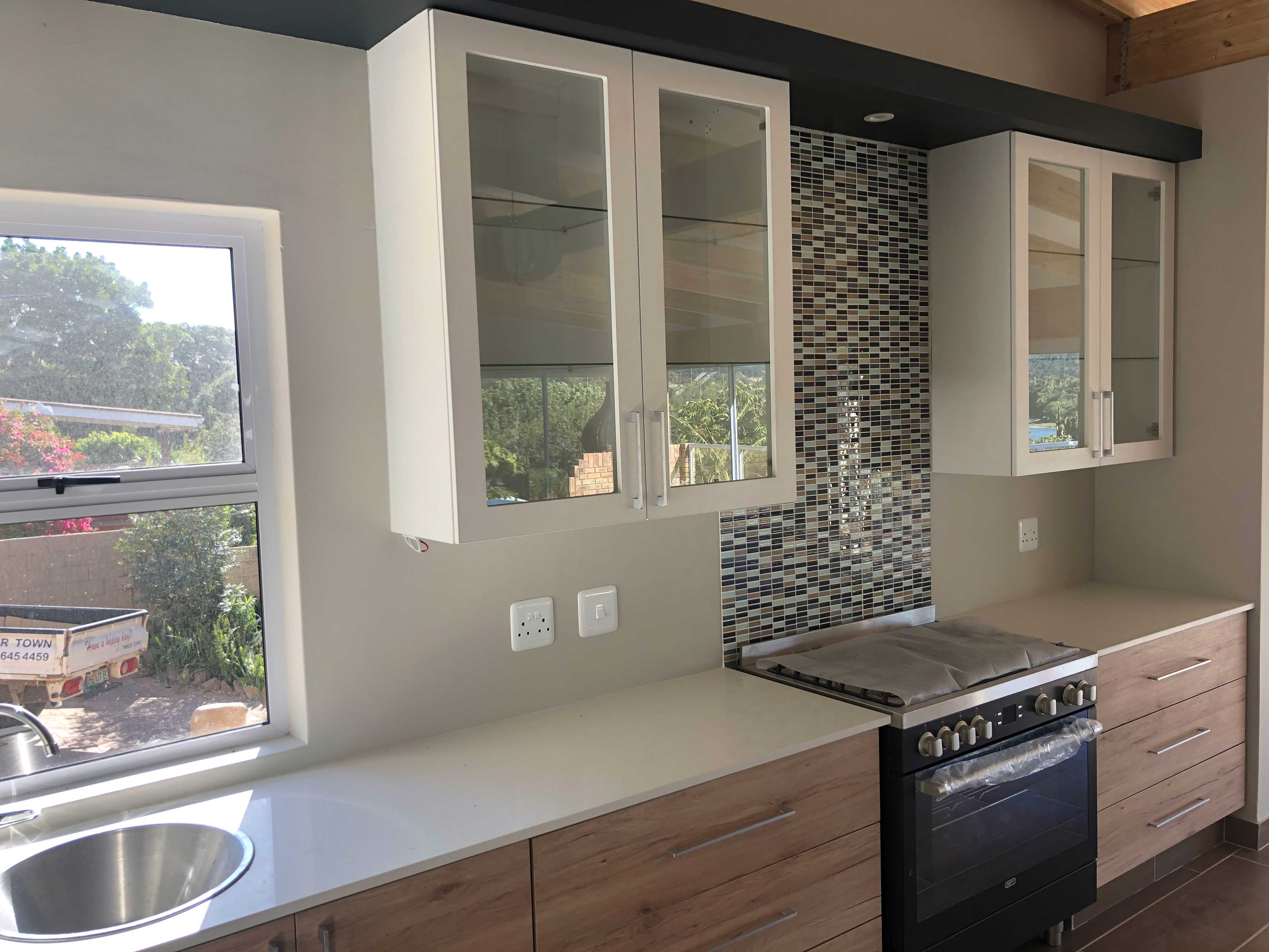 Distinctive Kitchens – All your kitchen requirements in one place!